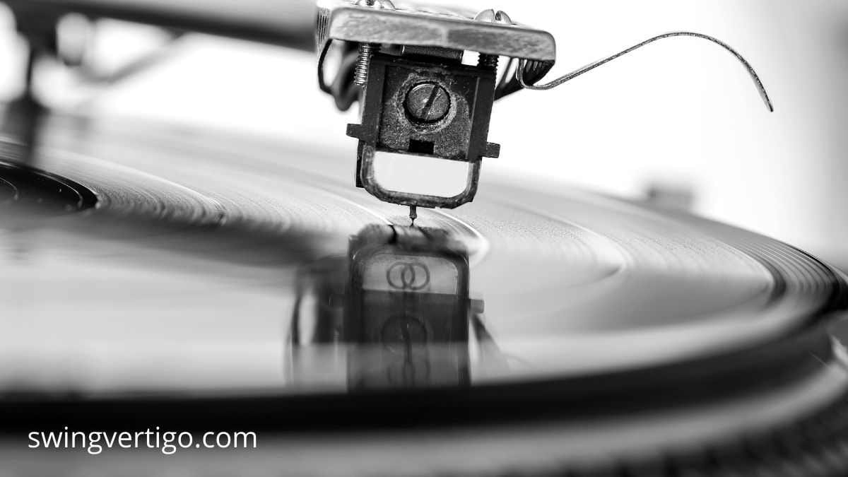 Why Is My Record Skipping [and How To Fix A Skipping Record] - Sound ...